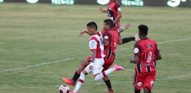 Saiba Onde Assistir Ao Vivo O Jogo Entre Náutico X Vitória Das Tabocas
