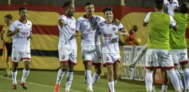 Saiba Onde Assistir Ao Vivo Náutico X Vitória Pela Série B