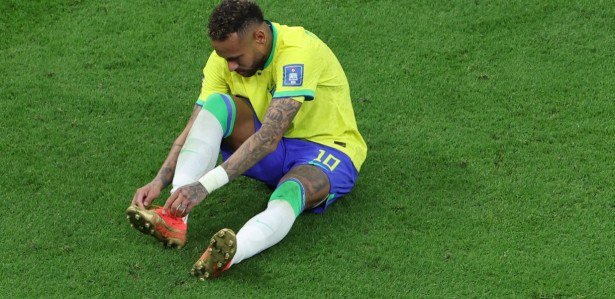 NEYMAR MACHUCADO? Médico da seleção ATUALIZA SITUAÇÃO DE NEYMAR; veja o ... NEYMAR MACHUCADO? Médico da seleção ATUALIZA SITUAÇÃO DE NEYMAR; veja o ...
