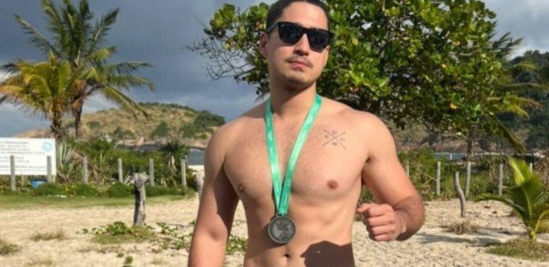 Quem é Gabriel Villa? Irmão de Fernanda do BBB 24 prometeu um ensaio sexy aos fãs da sister